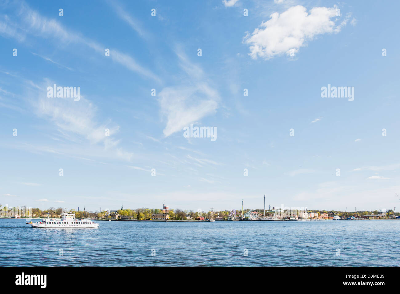 Boat for sea hi-res stock photography and images - Alamy