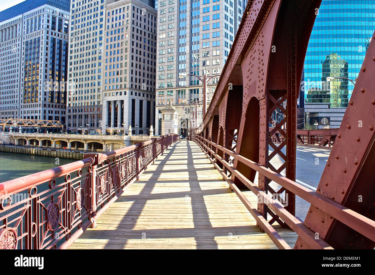 Bridge and Chicago Skyline Building architecture Stock Photo - Alamy