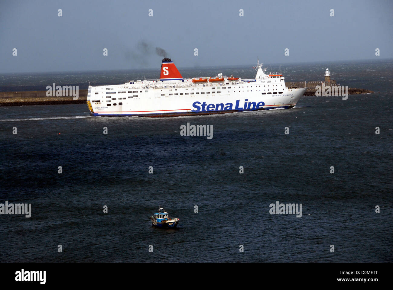 Fishguard to rosslare ferry hi-res stock photography and images - Alamy