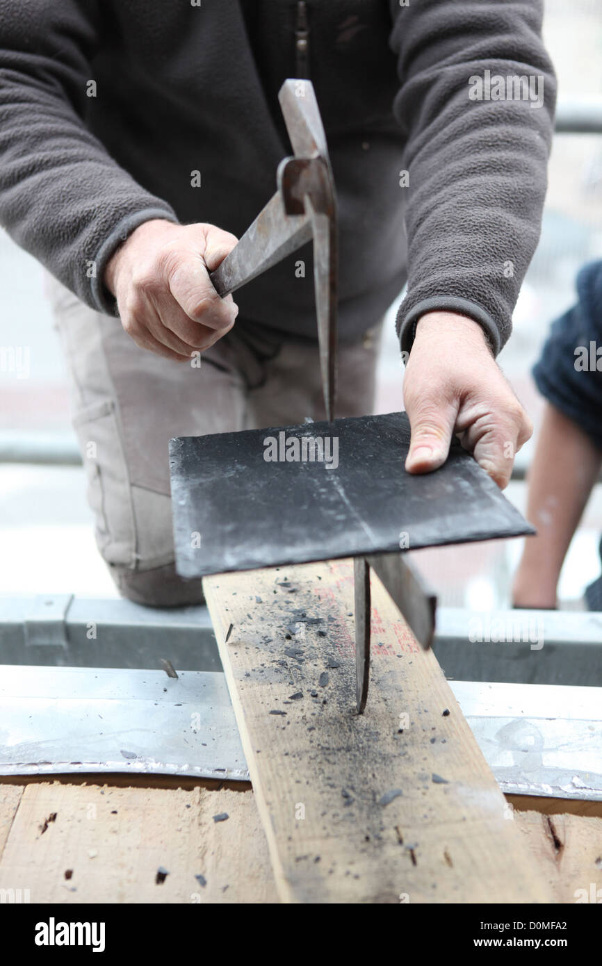 Cutting anvil hi-res stock photography and images - Alamy