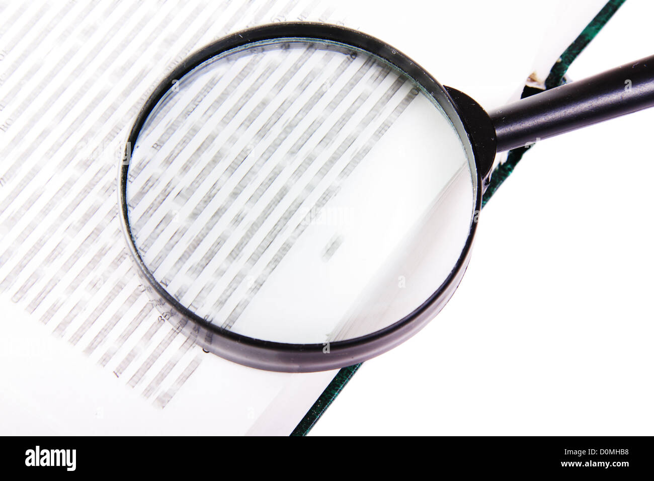 Magnifying glass book hi-res stock photography and images - Alamy