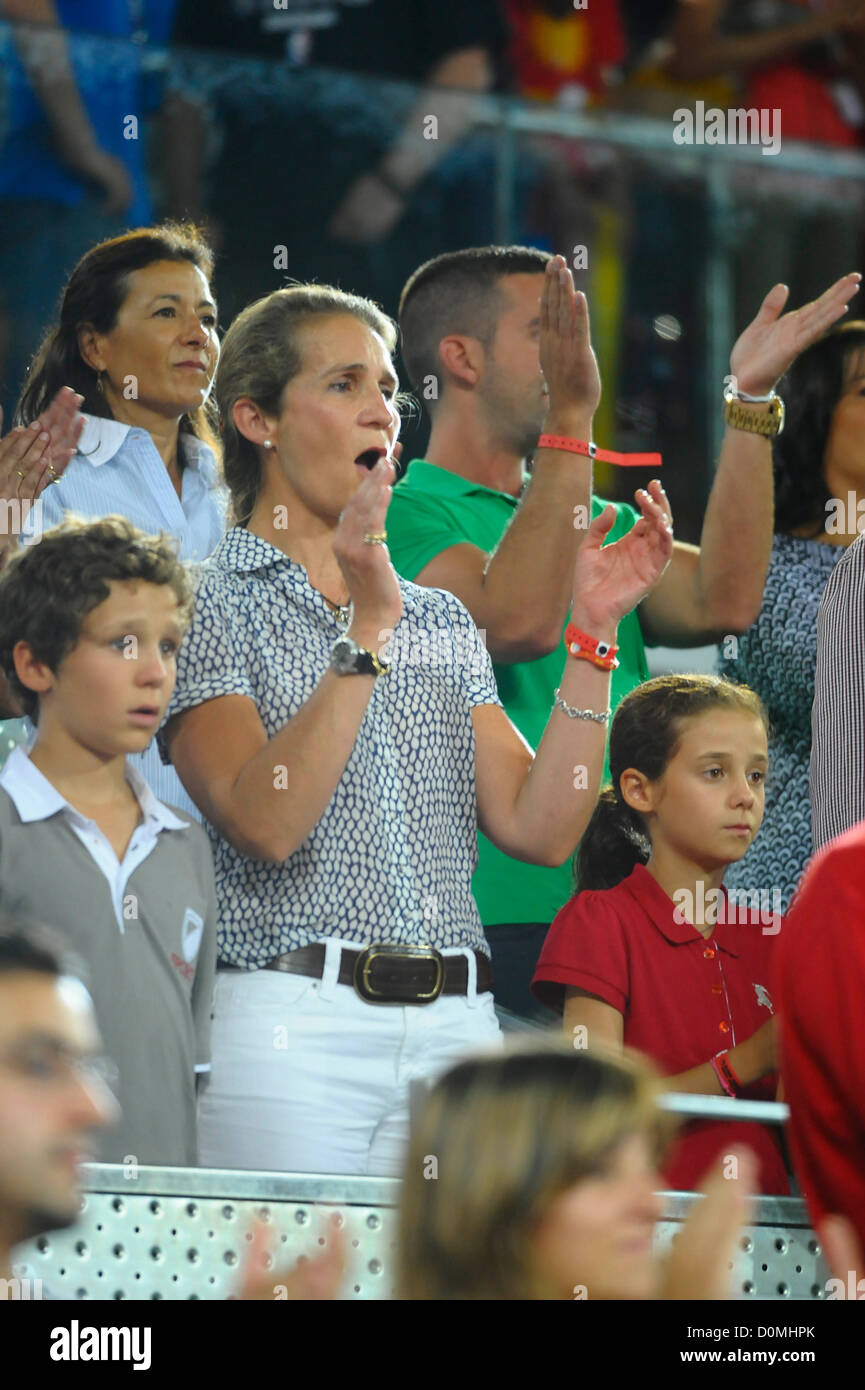 Princess Elena with her daughter Victoria and son Friolan Spain vs USA ...