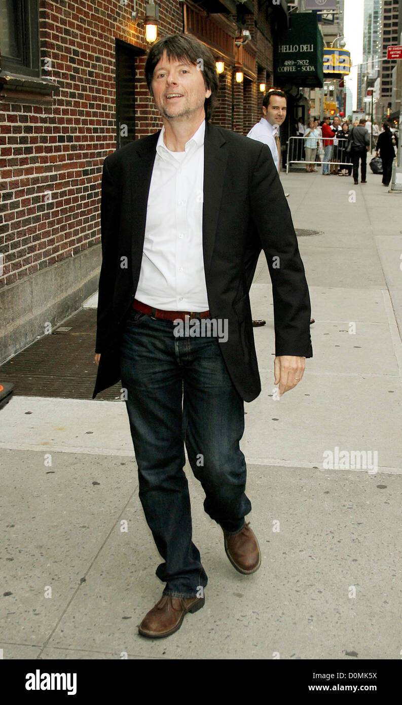Marc Burns Celebrities outside The Ed Sullivan Theater for 'The Late ...