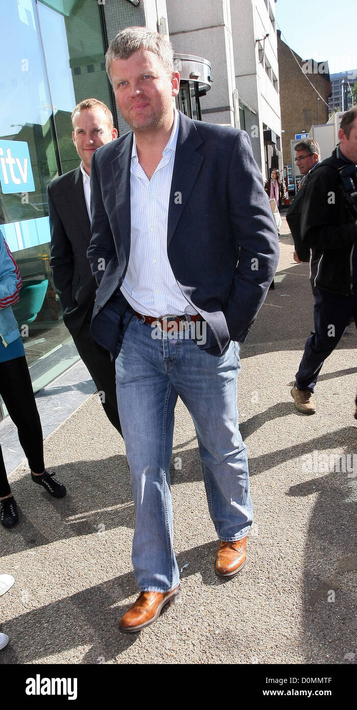 Adrian Chiles outside the ITV studios London, England - 31.08.10 Stock ...