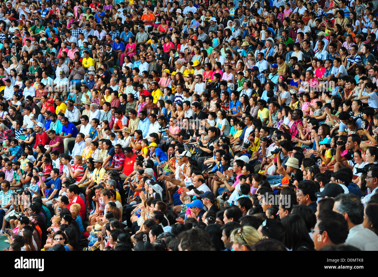 A crowd packs the stands at Safari World, Thailand Stock Photo - Alamy
