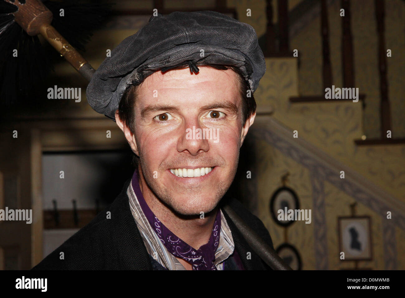 Gavin Lee Tony minee Gavin Lee returns to the role of Bert in the ...