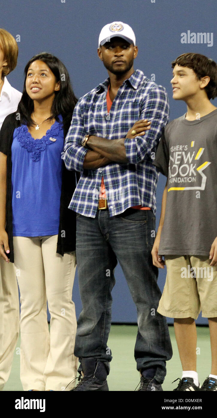 Usher Day 3 of the 2010 U.S. Open at the USTA Arthur Ashe Stadium in ...
