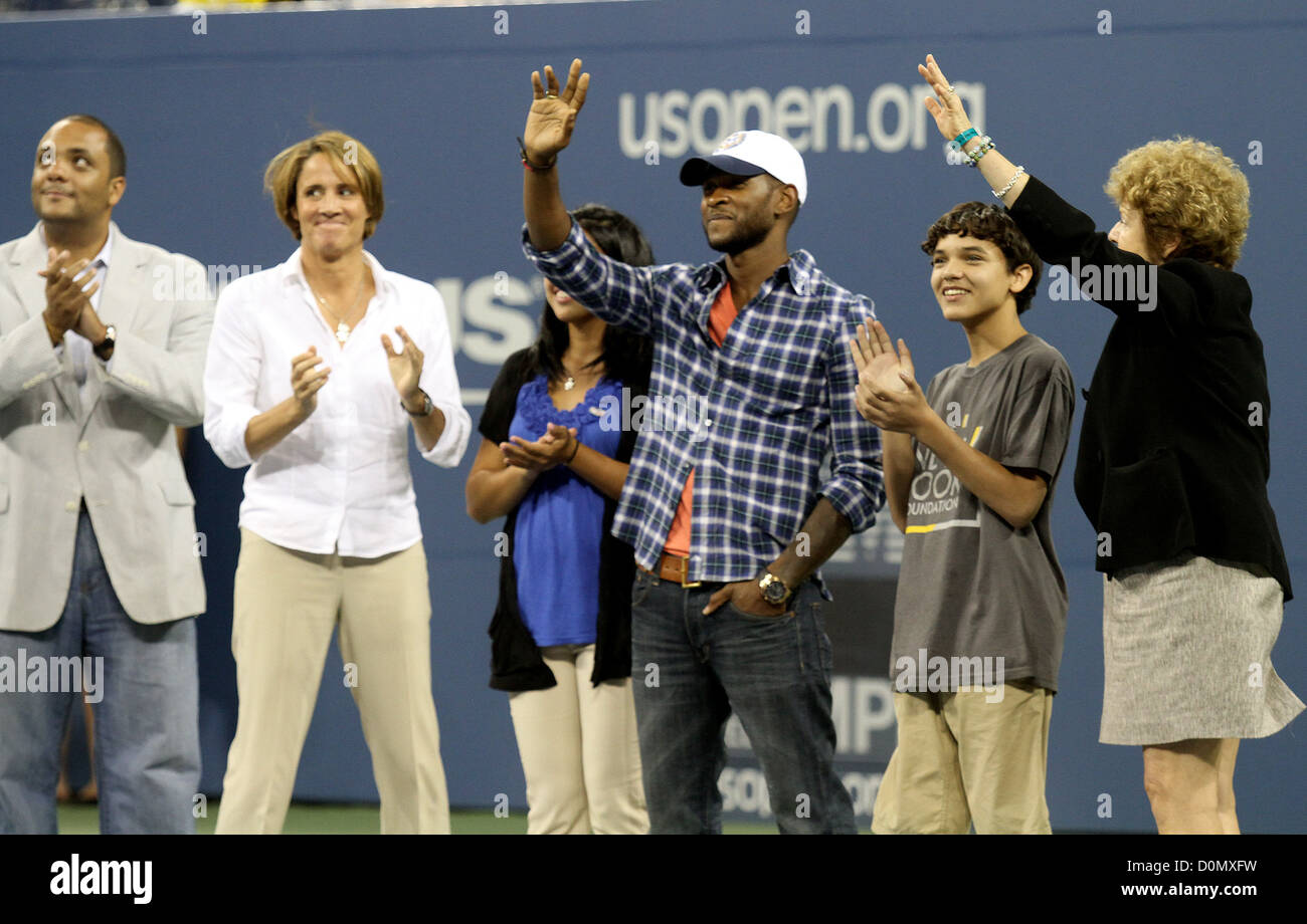 Usher Day 3 of the 2010 U.S. Open at the USTA Arthur Ashe Stadium in ...