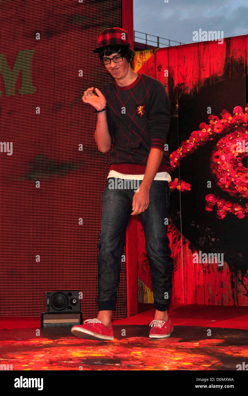 Sam Pepper Et Jack Harrys Ascenseur