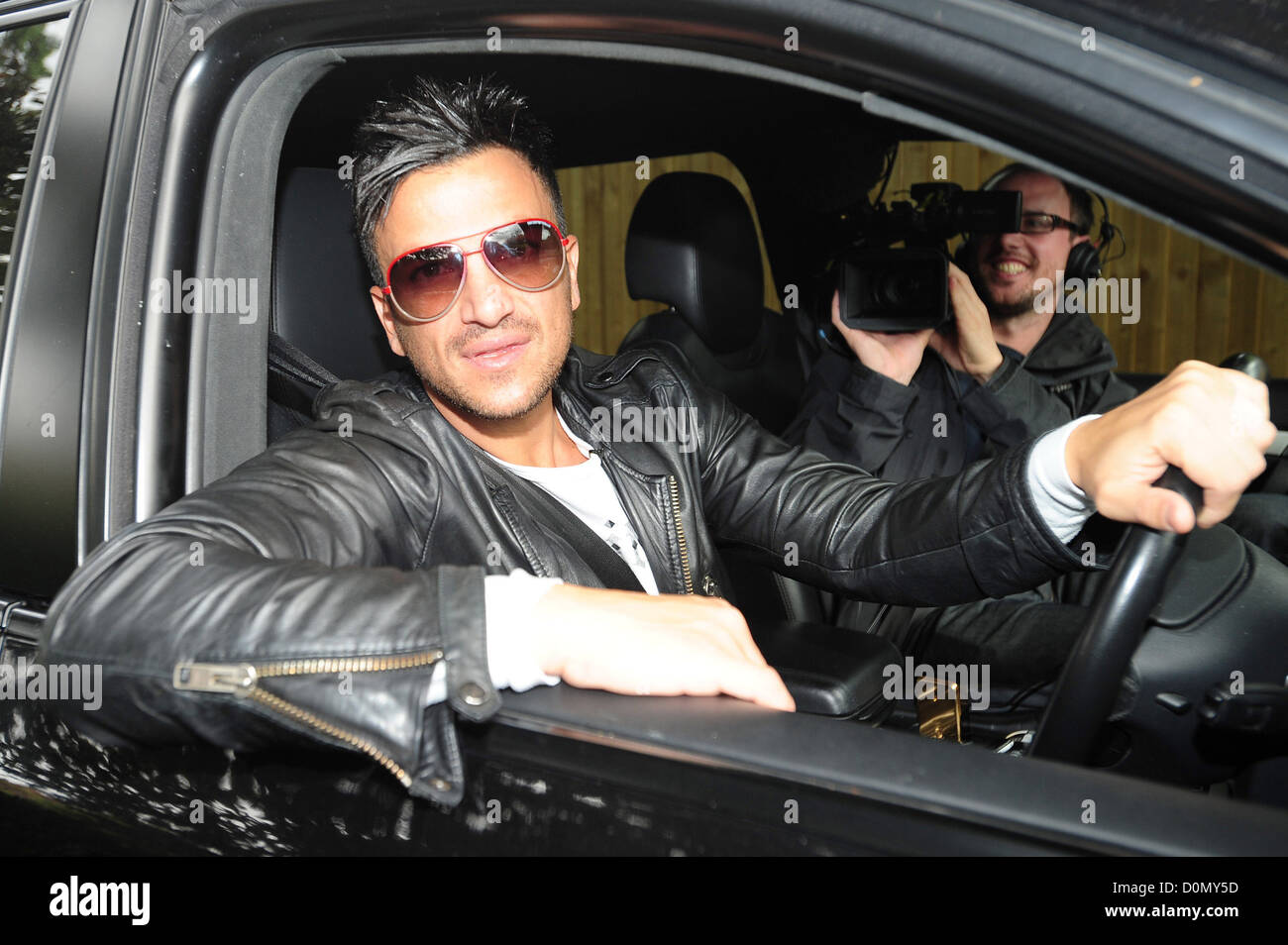 Peter Andre being filmed in his car for his reality show Surrey ...