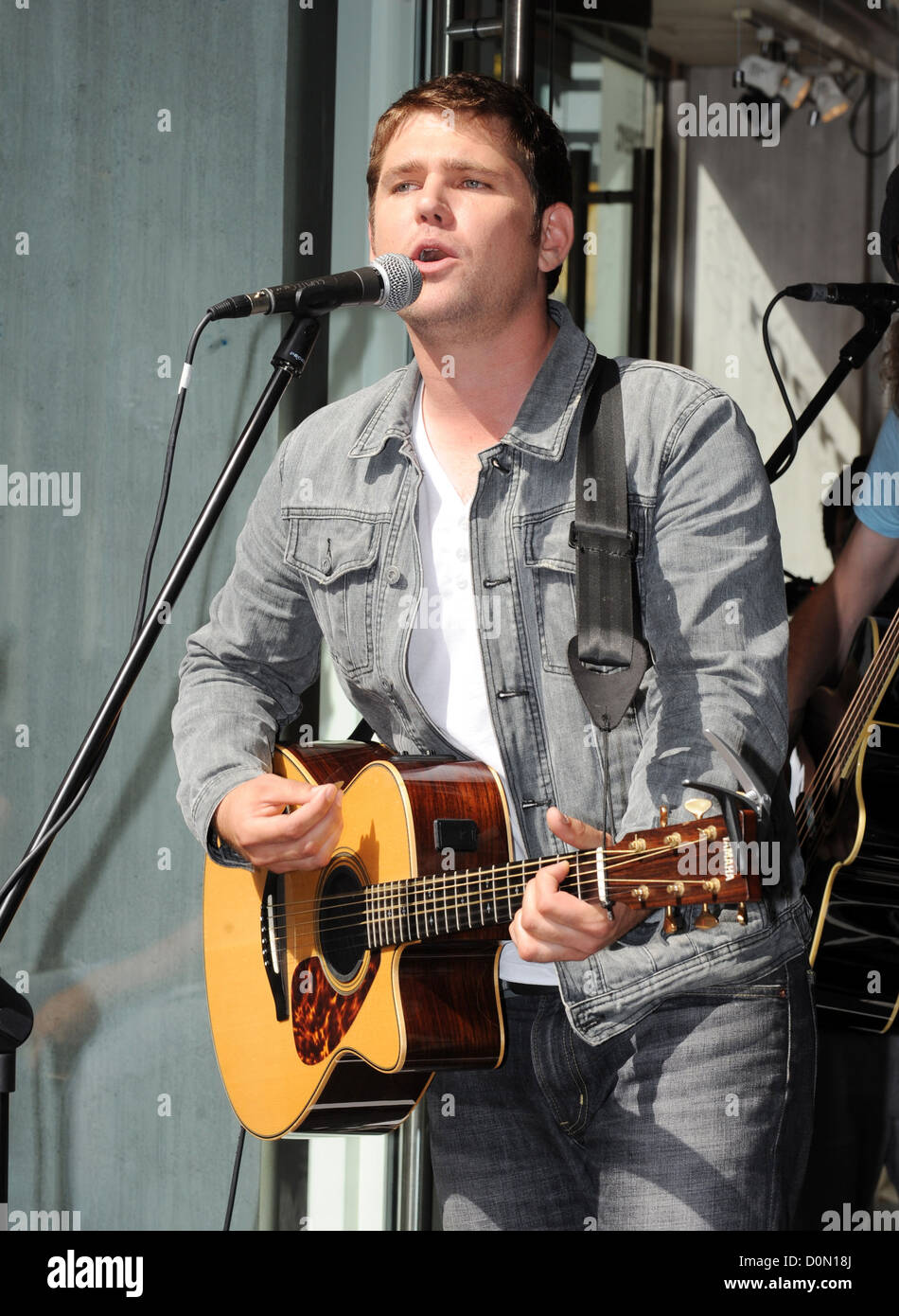 Scouting For Girls perform a one-off pop up gig at the Merc store on ...