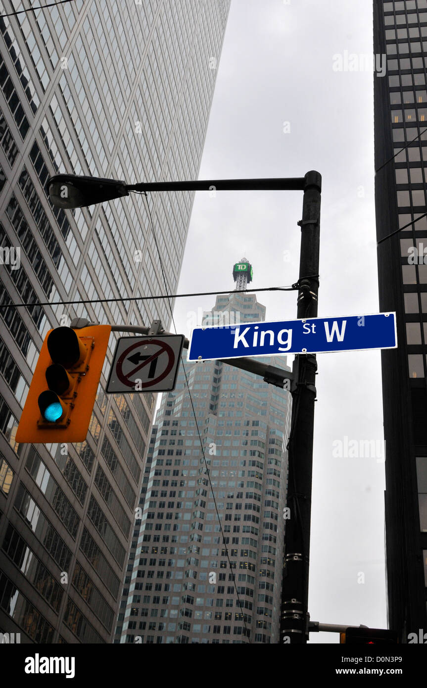 Bay street sign toronto hi-res stock photography and images - Alamy