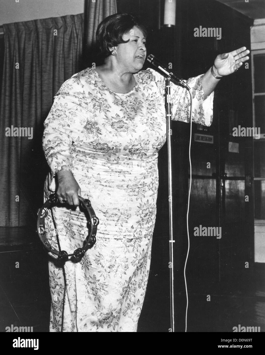BEULAH BRYANT US (1918-1988) US singer about 1965 Stock Photo - Alamy