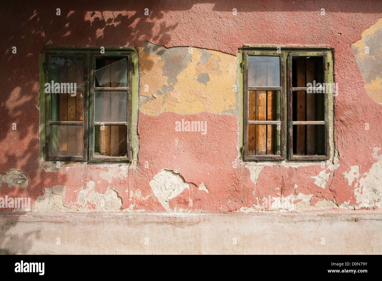 Old house background hi-res stock photography and images - Alamy