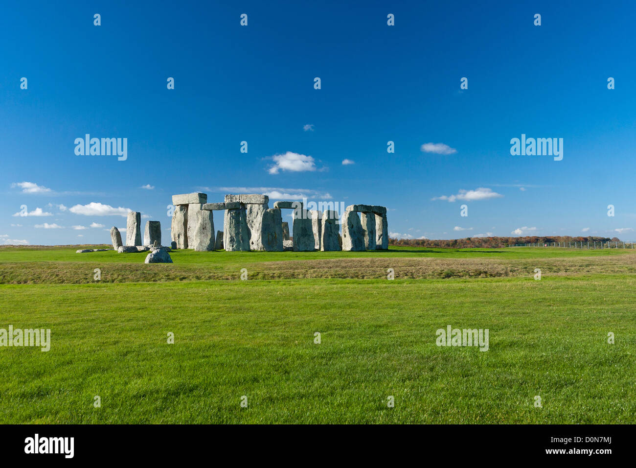 Cursus barrows stonehenge wiltshire uk hi-res stock photography and ...