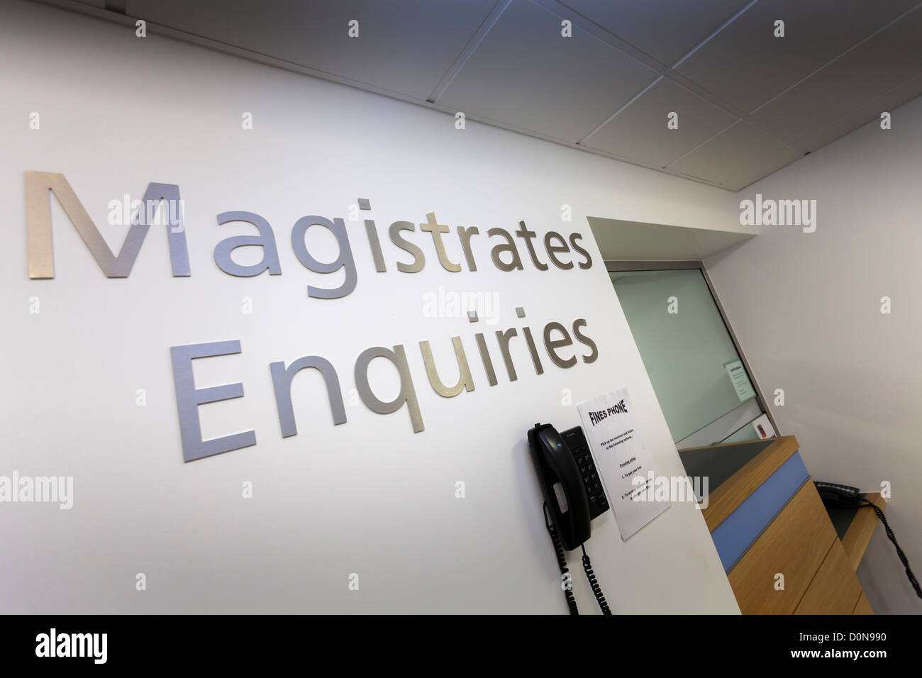Magistrates Enquiries sign and desk at Basingstoke Law Courts Stock ...