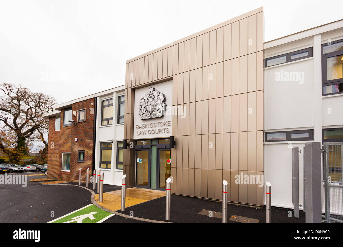 Basingstoke magistrates court hi-res stock photography and images - Alamy