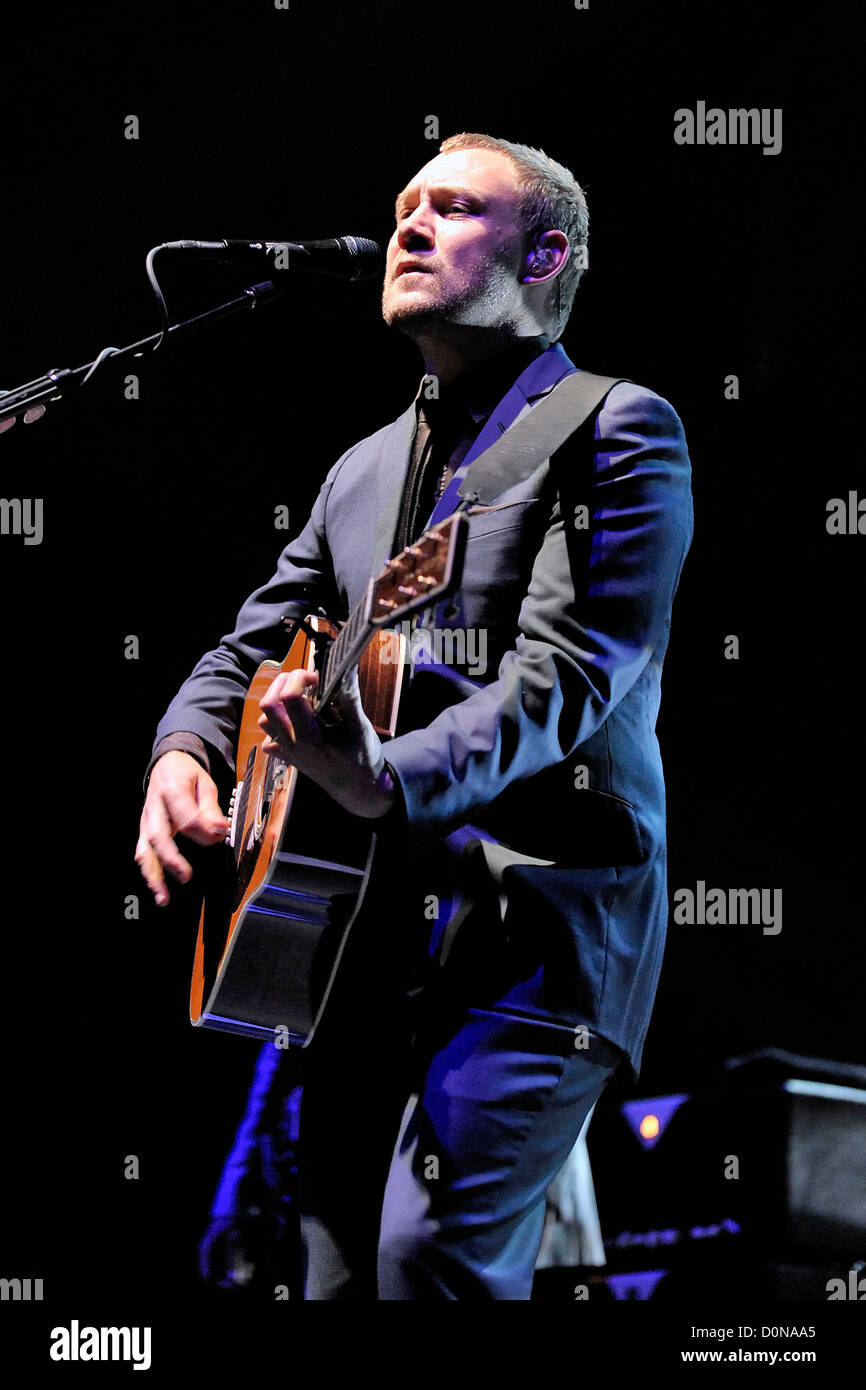 David Gray performing on stage at the Molson Canadian Amphitheatre ...