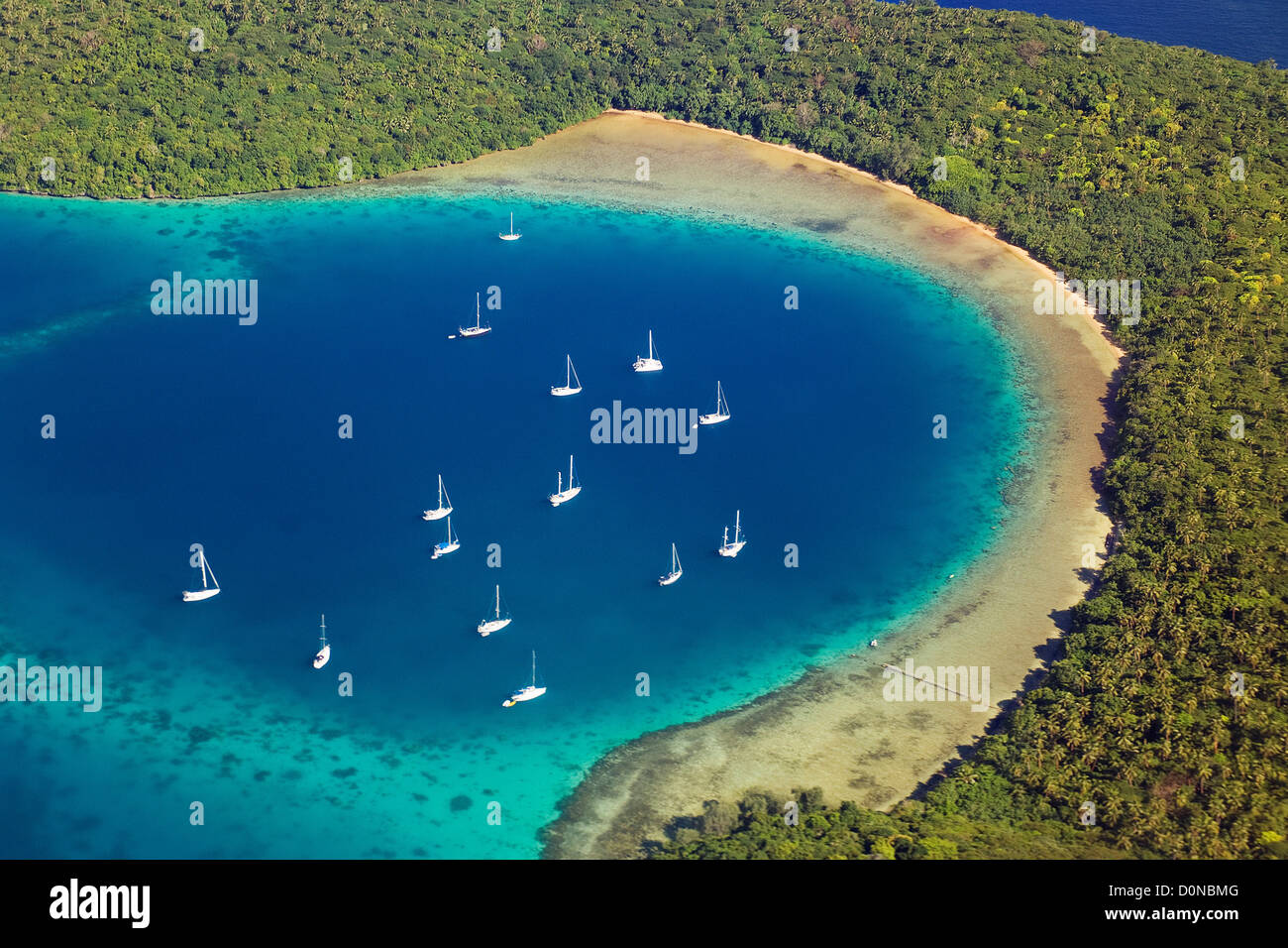 Cove landforms marine hi-res stock photography and images - Alamy