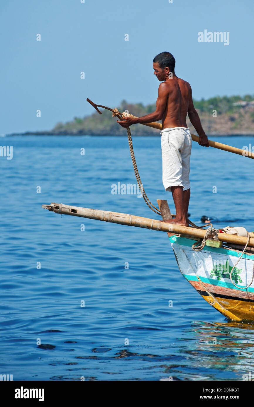 Whaling harpoon hi-res stock photography and images - Alamy