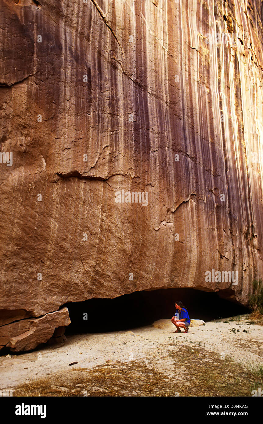 Whispering cave hi-res stock photography and images - Alamy