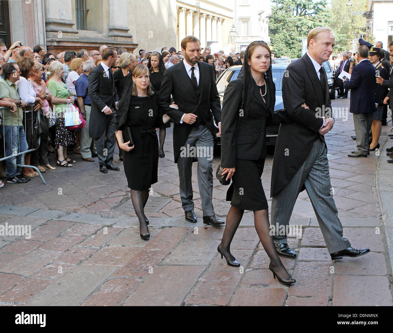 Prince Carlos and Princess Annemarie, Princess Margarita de Bourbon de ...