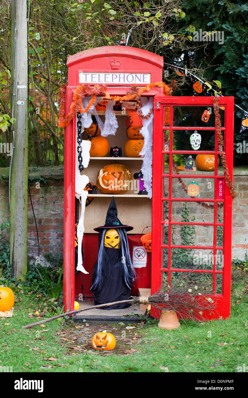 Halloween phone box hi-res stock photography and images - Alamy