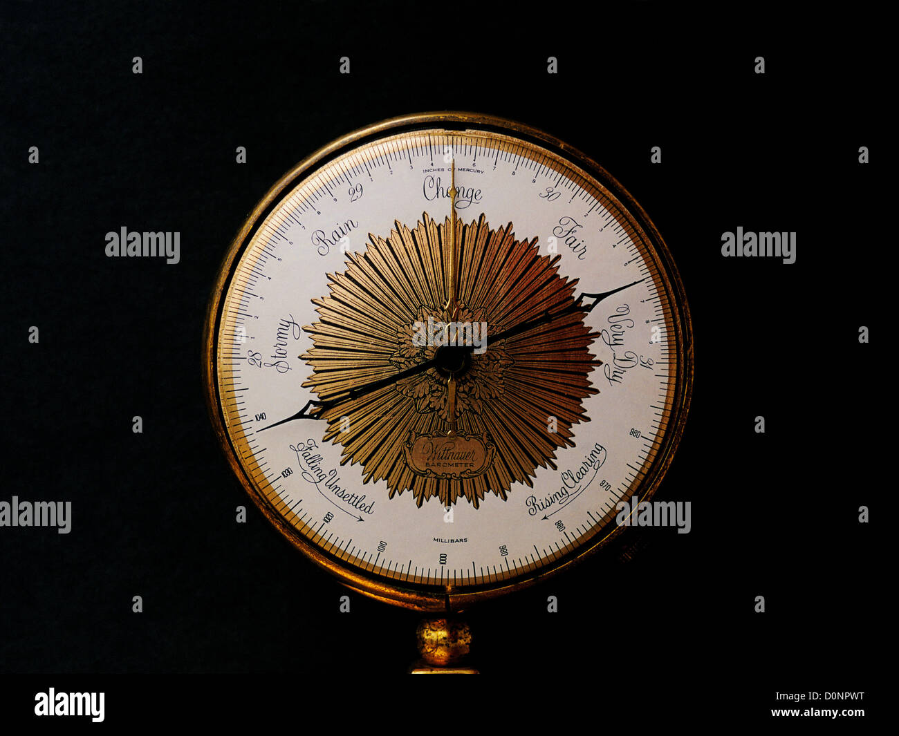 Vintage barometer hi-res stock photography and images - Alamy