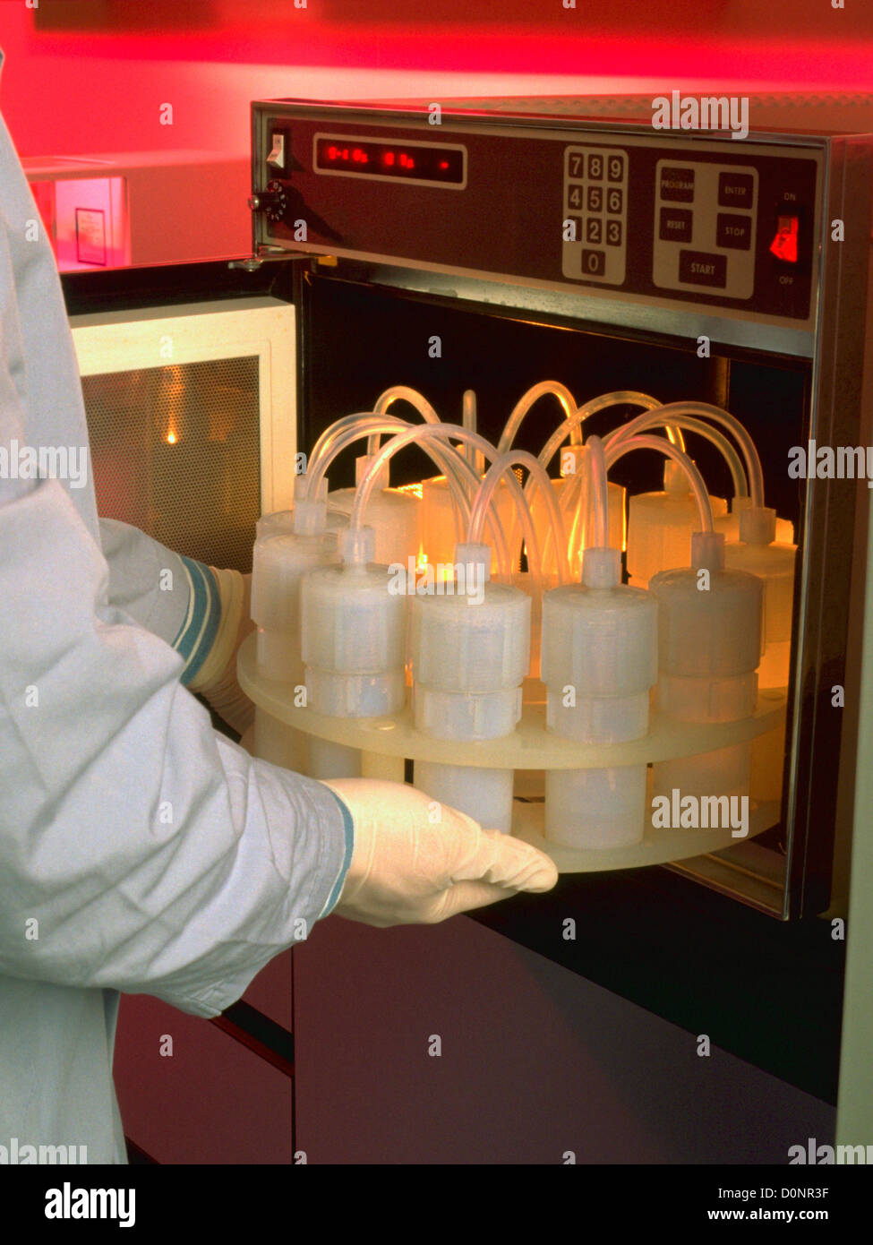 Microwave research hi-res stock photography and images - Alamy