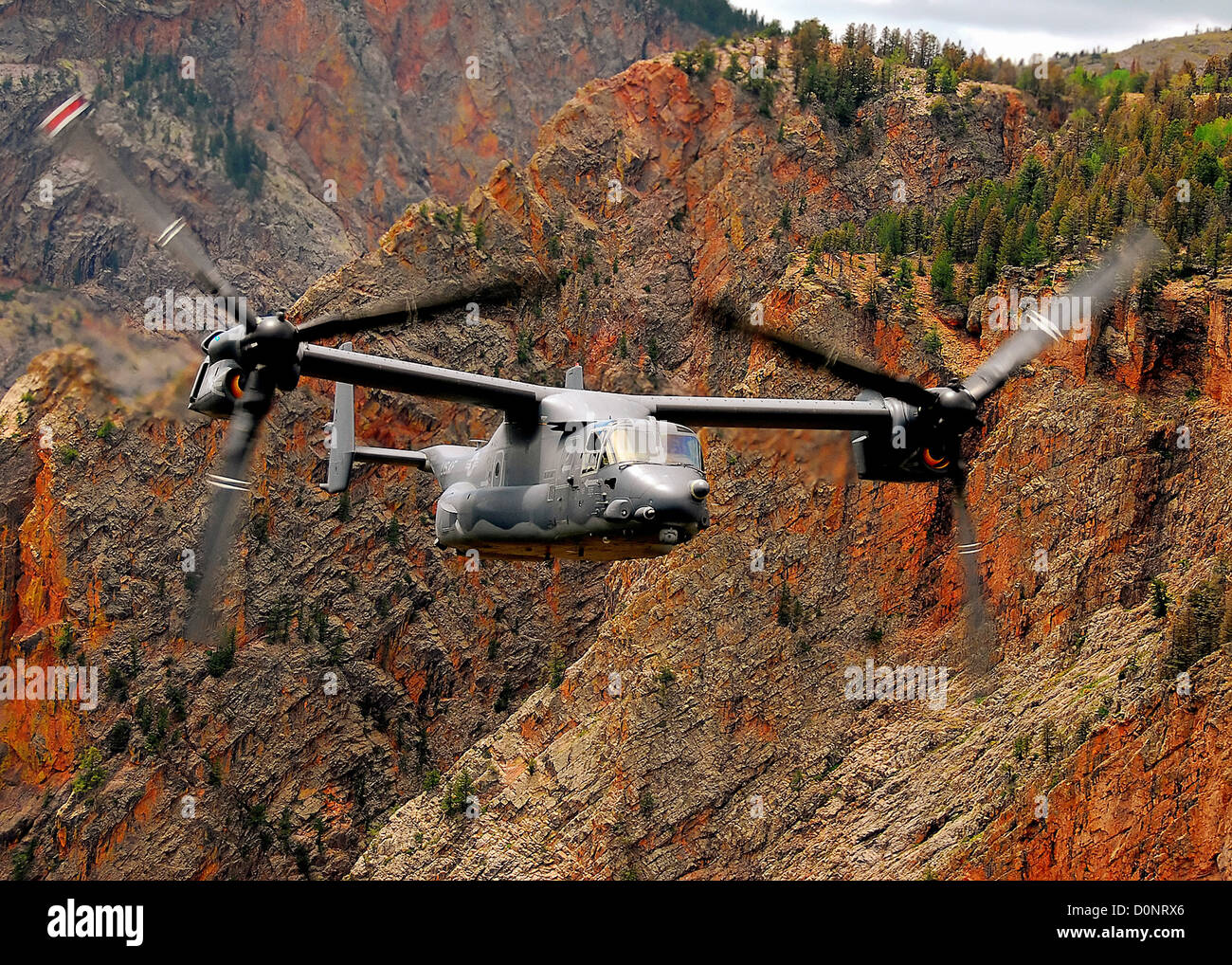Cv 22 hi-res stock photography and images - Alamy