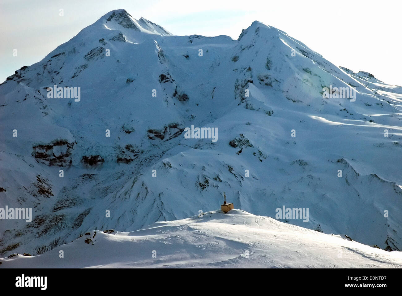 Redoubt kenai alaska hi-res stock photography and images - Alamy