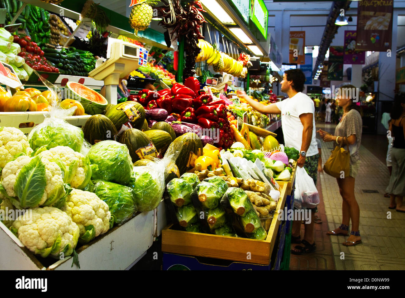 Spanish Food Market Stock Photo Alamy spanish-food-market-stock-photo-alamy