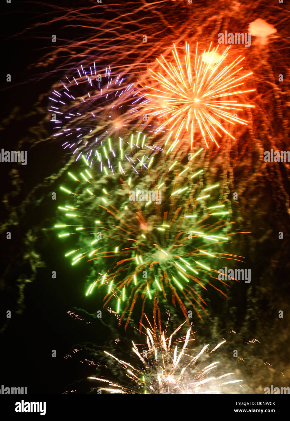 Fireworks explosion hi-res stock photography and images - Alamy