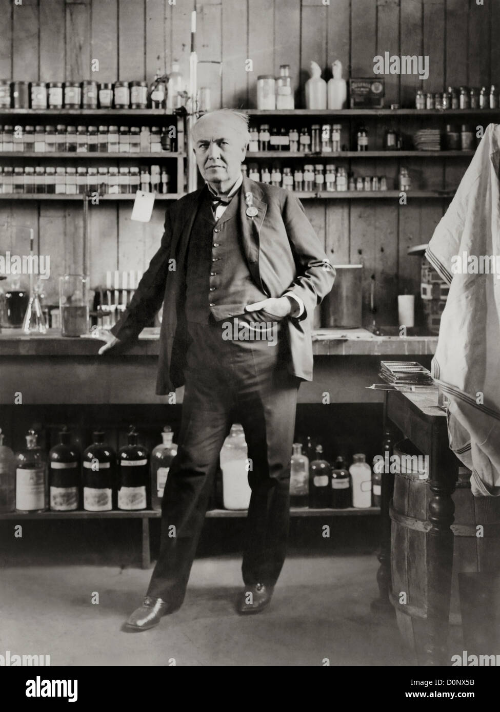 Inventor Thomas Edison in Laboratory Stock Photo - Alamy
