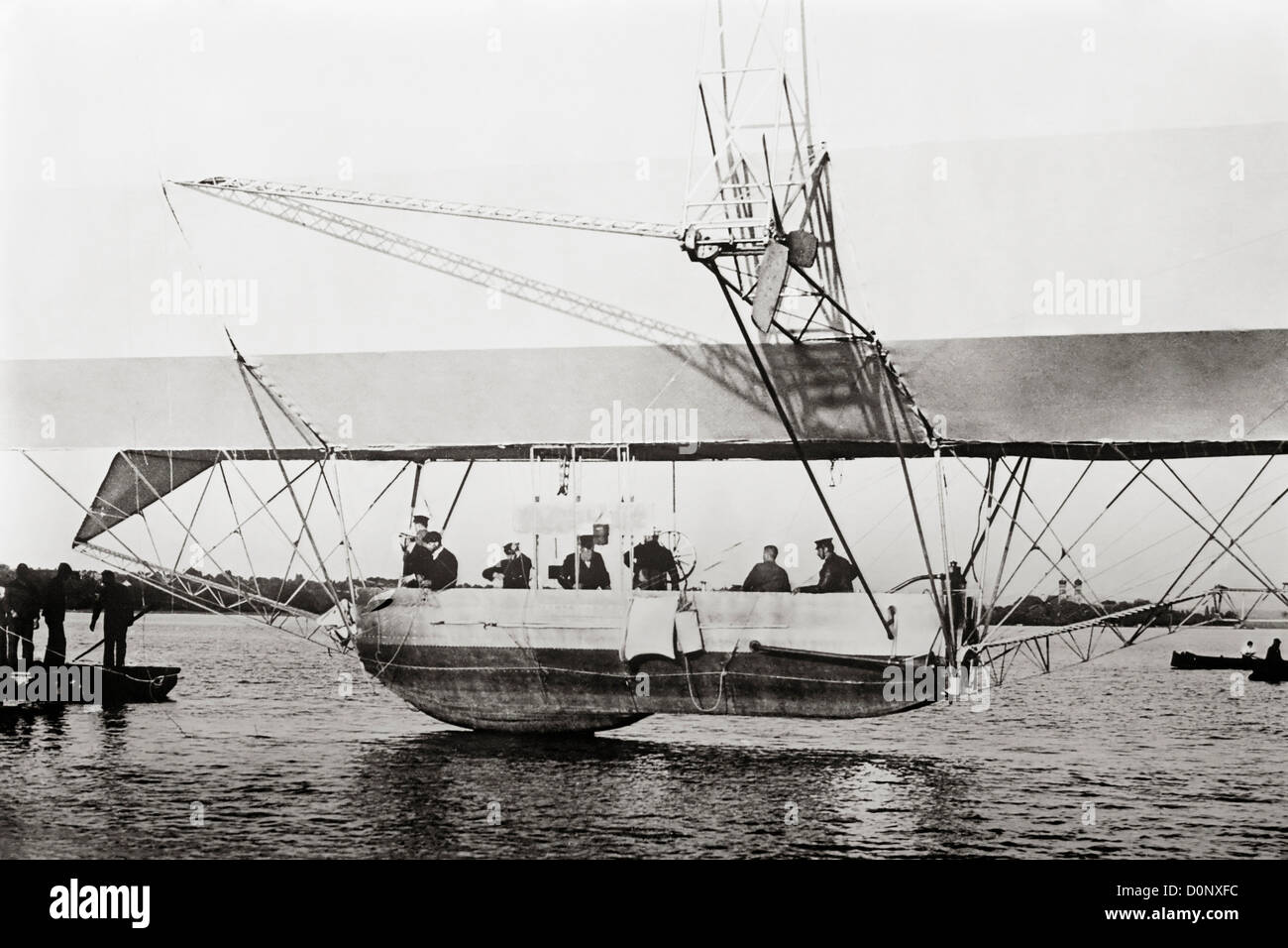 Lz airship hi-res stock photography and images - Alamy