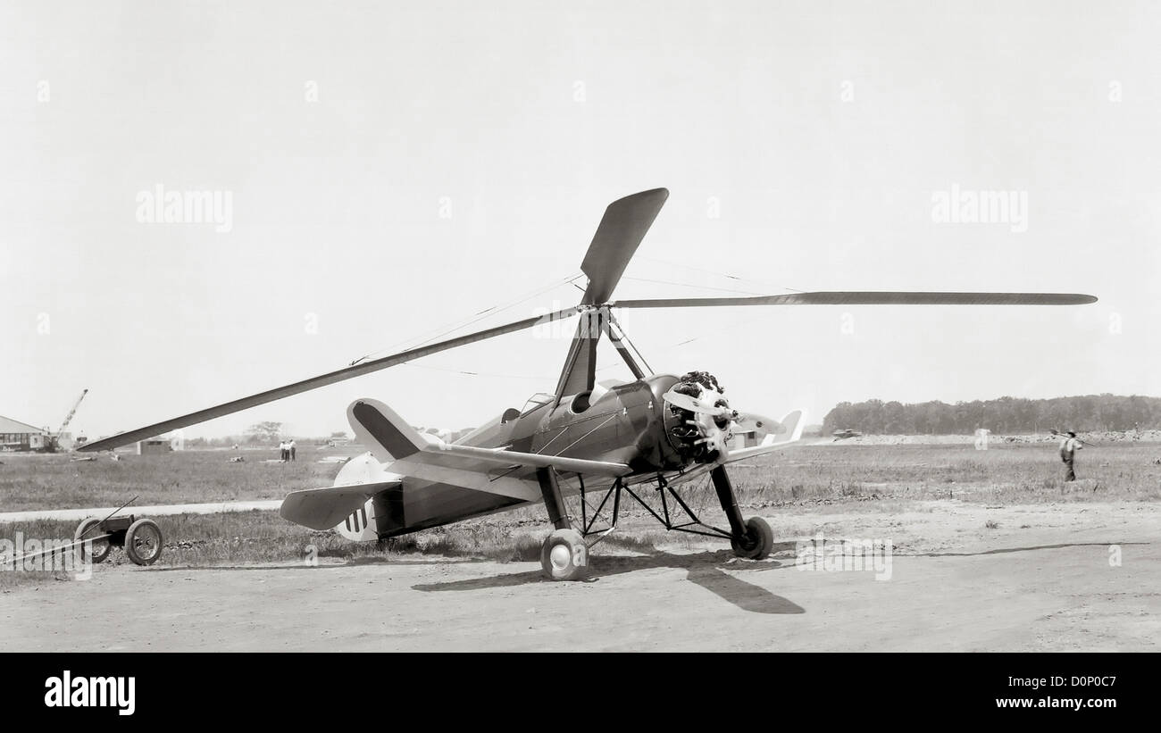 Autogiro hi-res stock photography and images - Alamy