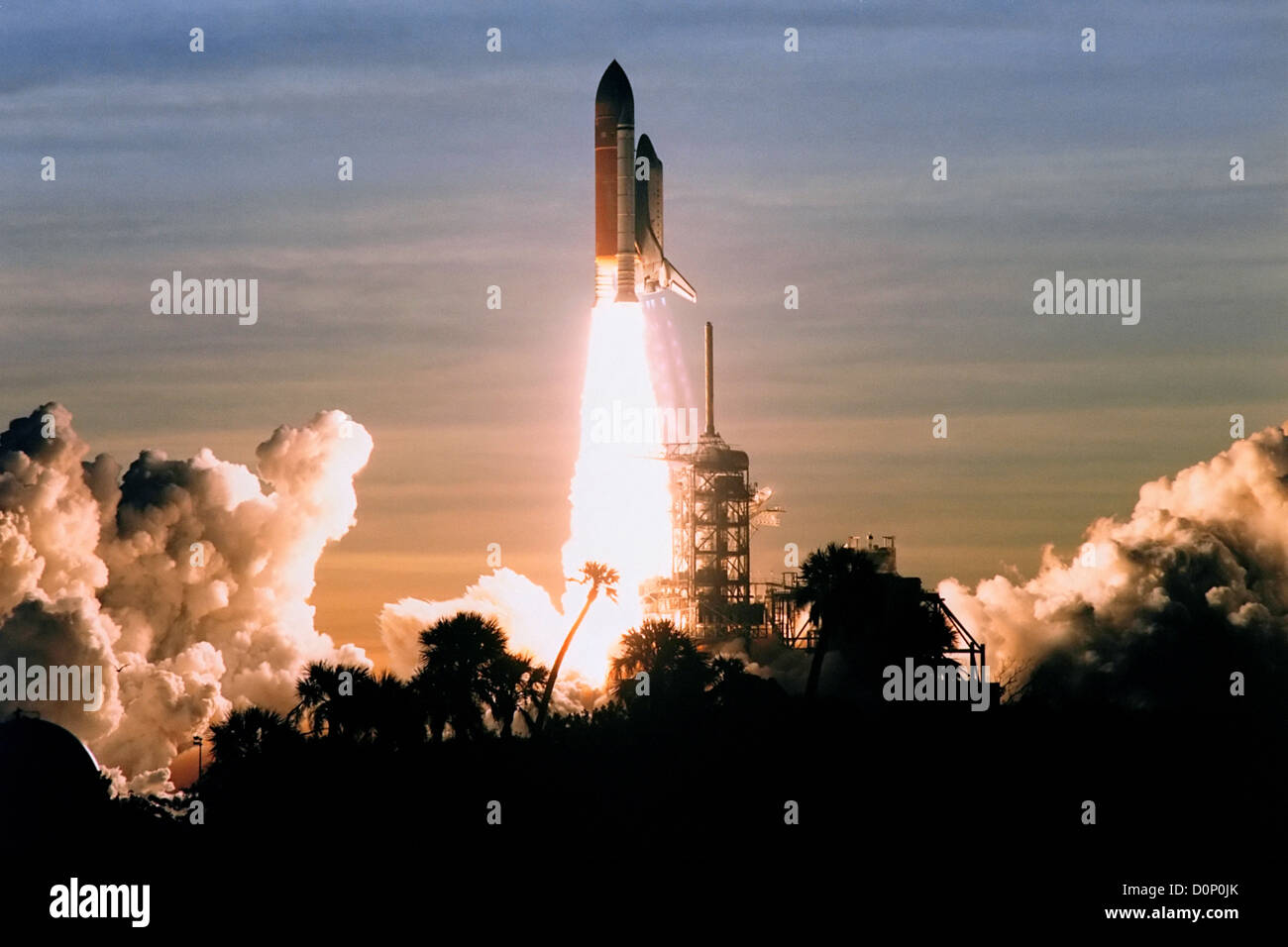 Space Shuttle Launch High Resolution Stock Photography and Images - Alamy