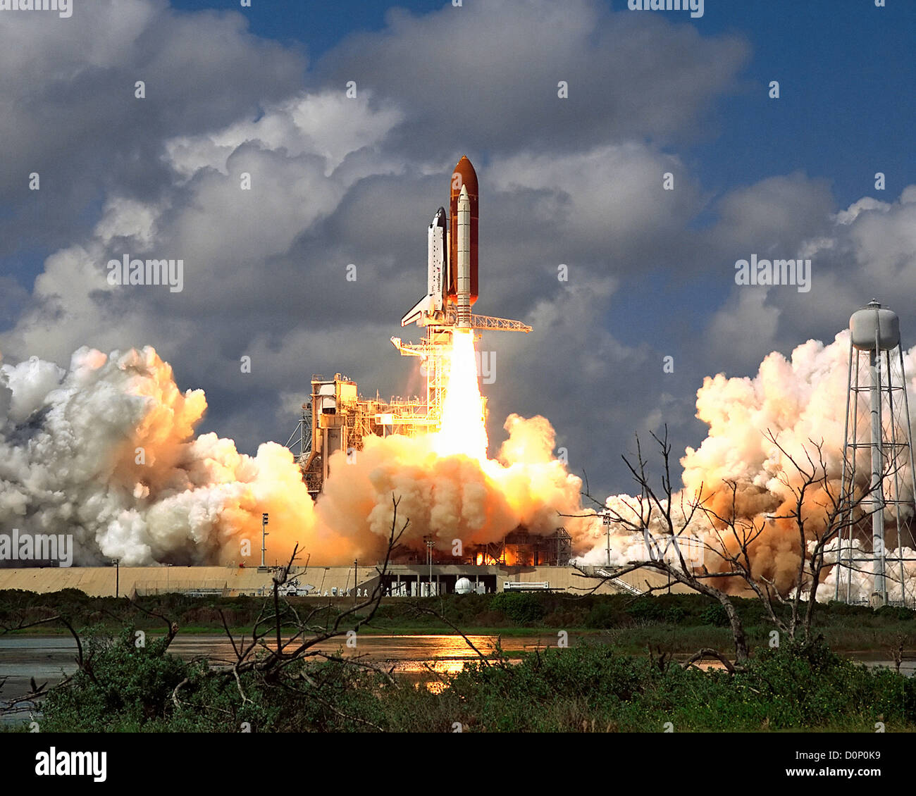 Liftoff of Discovery on STS-26 Stock Photo - Alamy