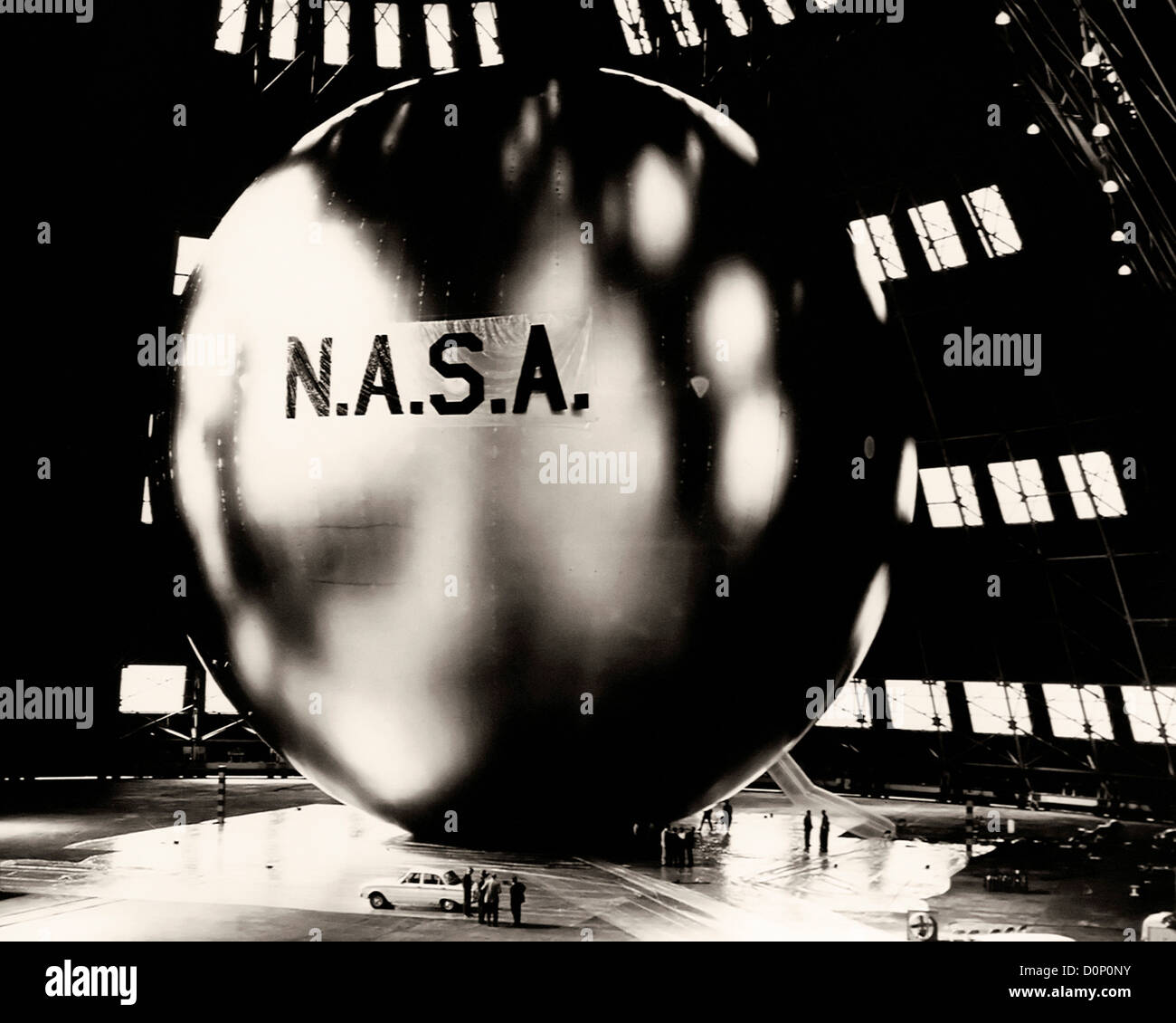 Echo satellite hi-res stock photography and images - Alamy