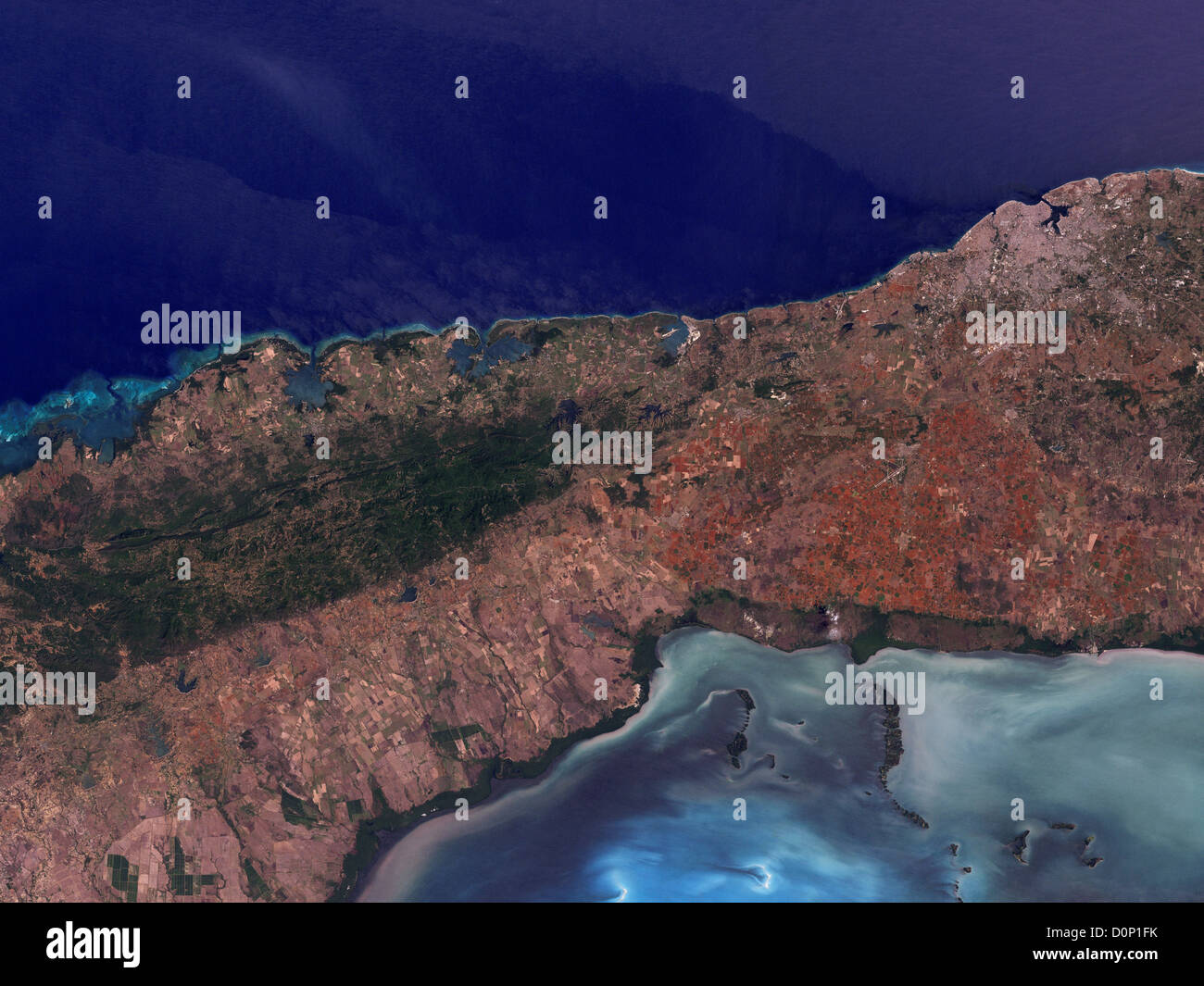 Landforms of cuba hi-res stock photography and images - Alamy