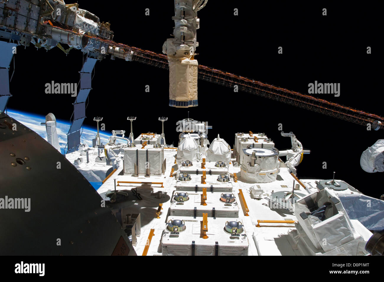 Japanese Experiment Module - Exposed Facility Stock Photo - Alamy