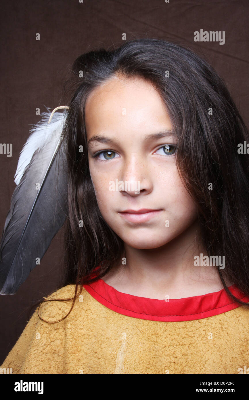 Native american boy lakota hi-res stock photography and images - Alamy