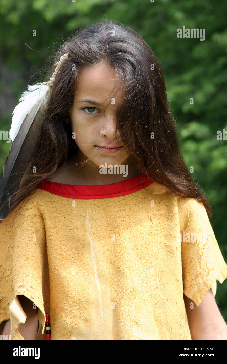 A Native American Indian boy Lakota Sioux Stock Photo - Alamy