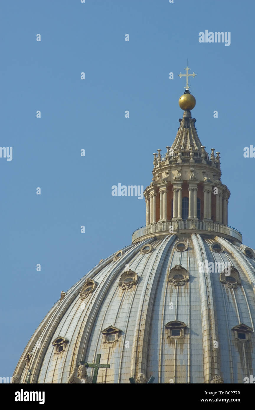 Dome of St. Peter's Basilica, Rome, Italy Stock Photo - Alamy