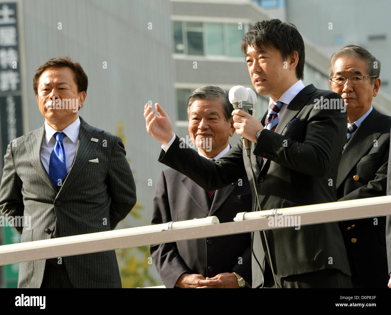 November 29, 2012, Tokyo, Japan - Mayor Toru Hashimoto of Osaka gives a ...