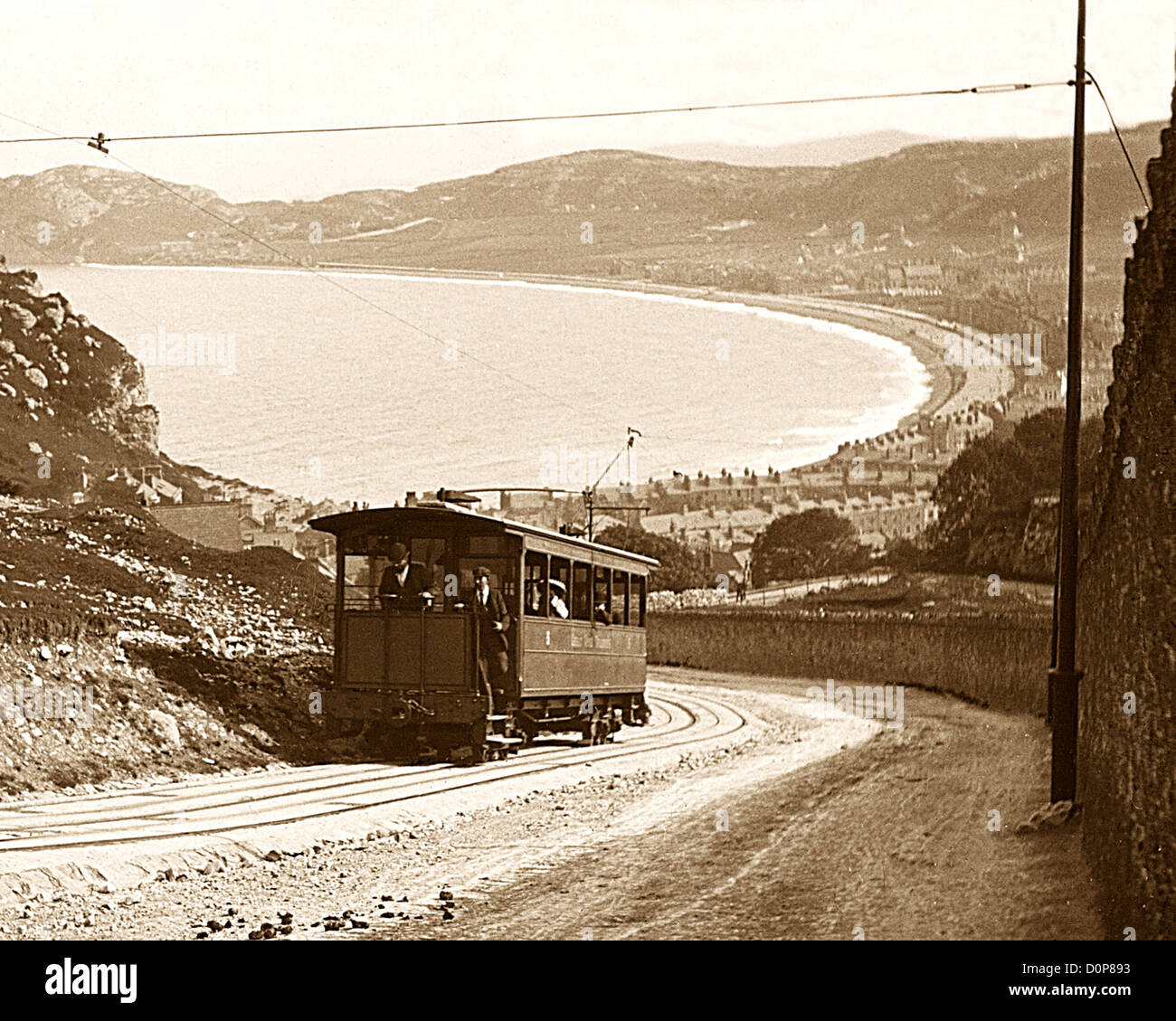 Victorian tram hi-res stock photography and images - Alamy