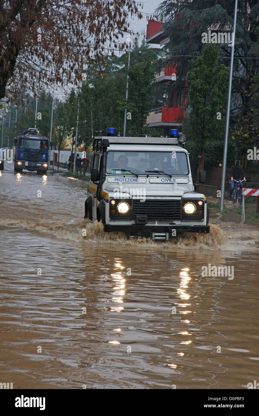 Water damaged vehicles hi-res stock photography and images - Alamy