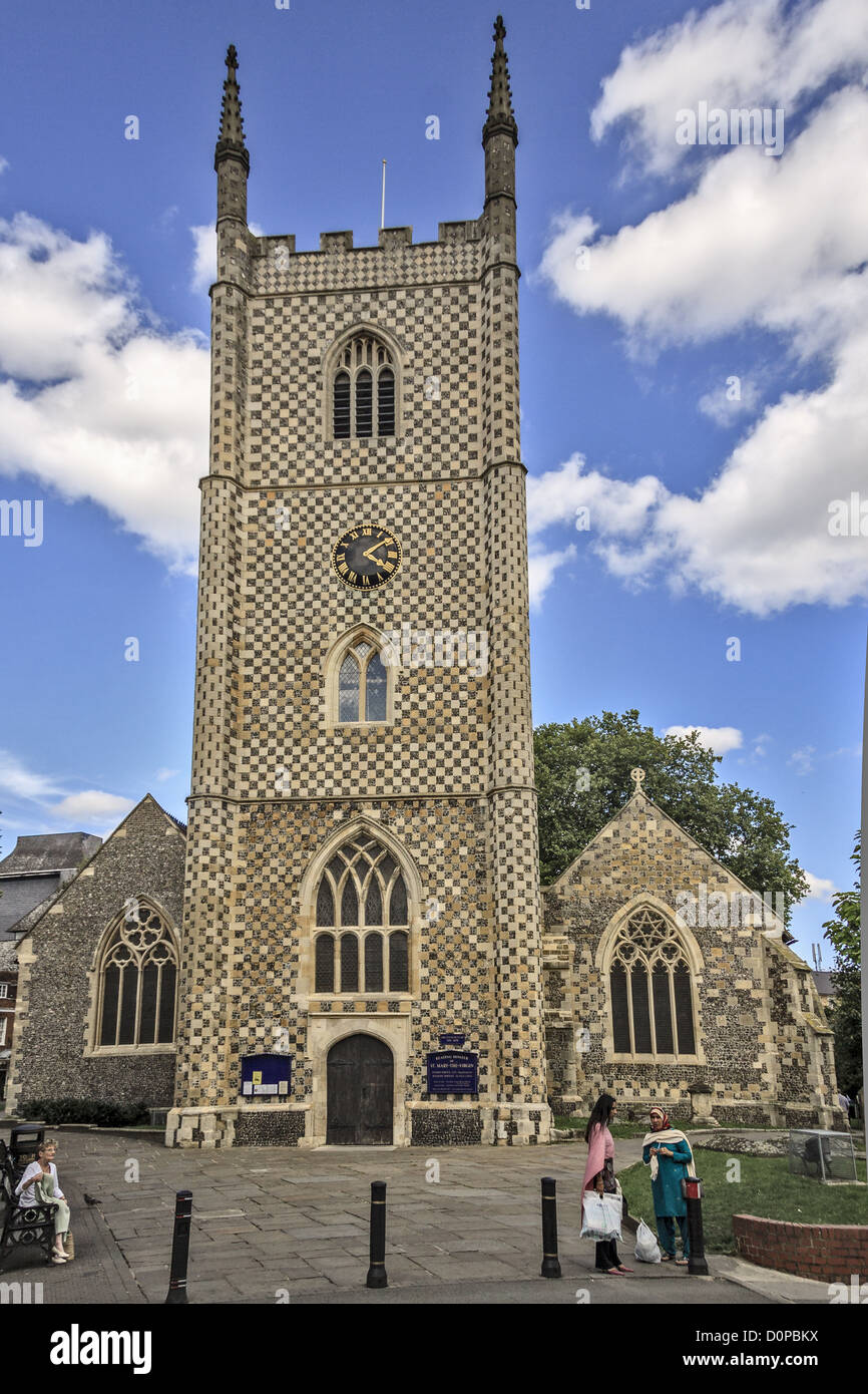 St mary virgin church reading hi-res stock photography and images - Alamy