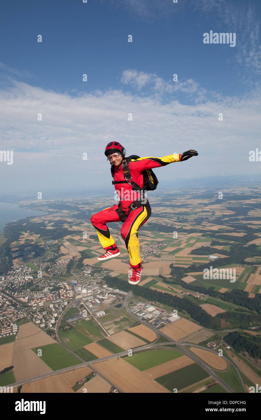 Parachute and free fall exercises High Resolution Stock Photography and ...