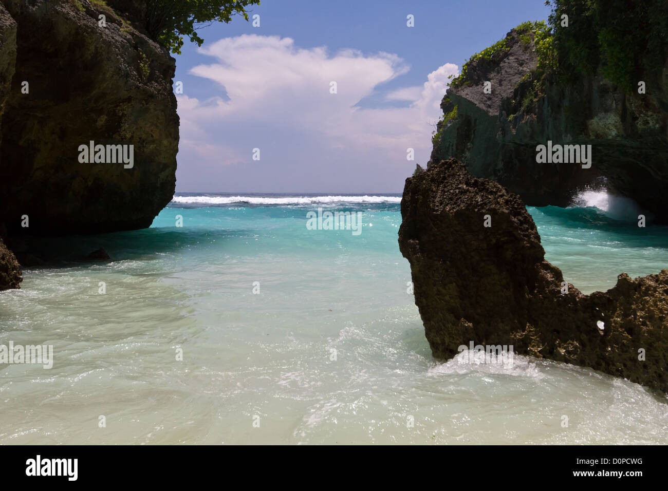 Foam bali hi-res stock photography and images - Alamy